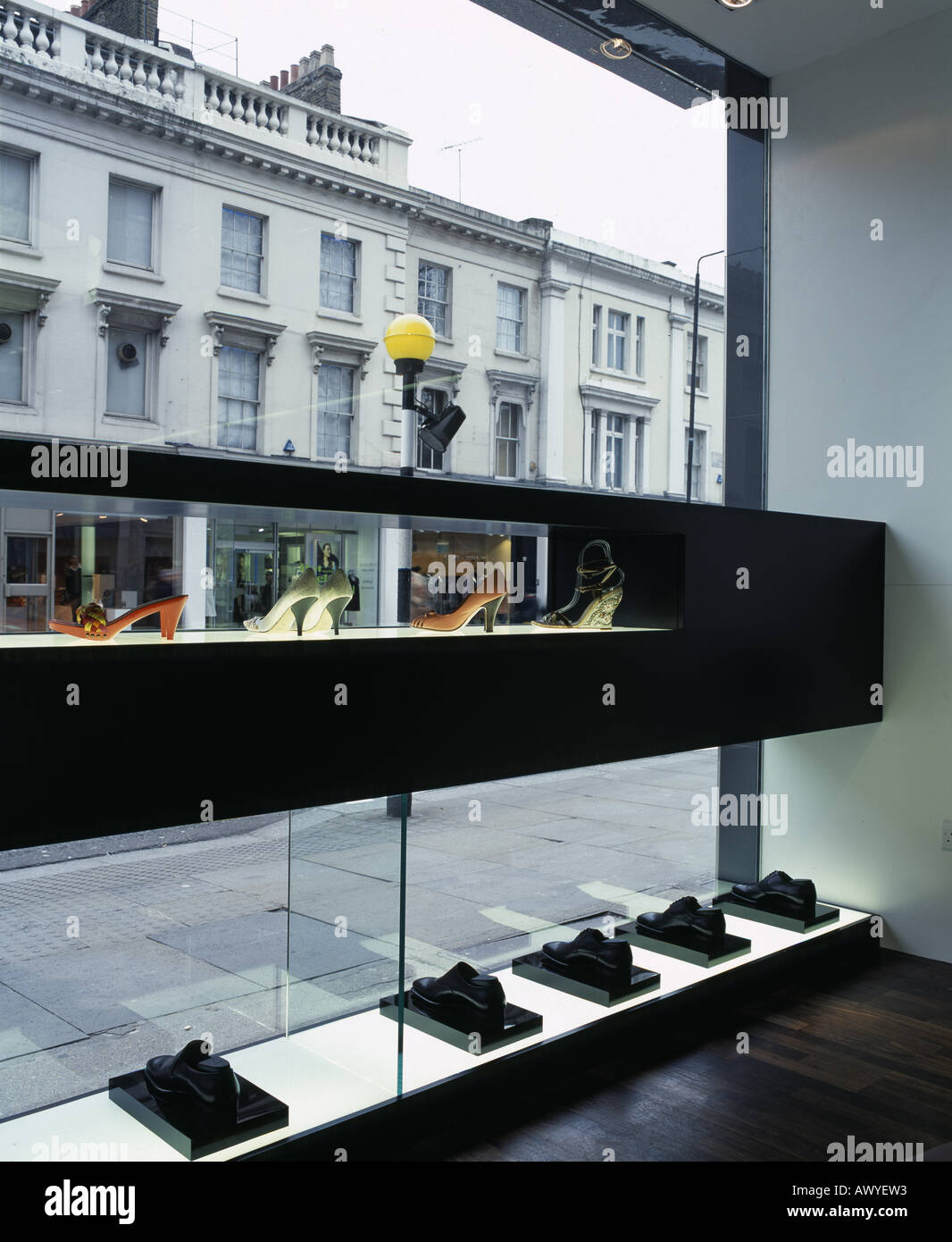 Kurt Geiger Store High Resolution Stock Photography and Images - Alamy