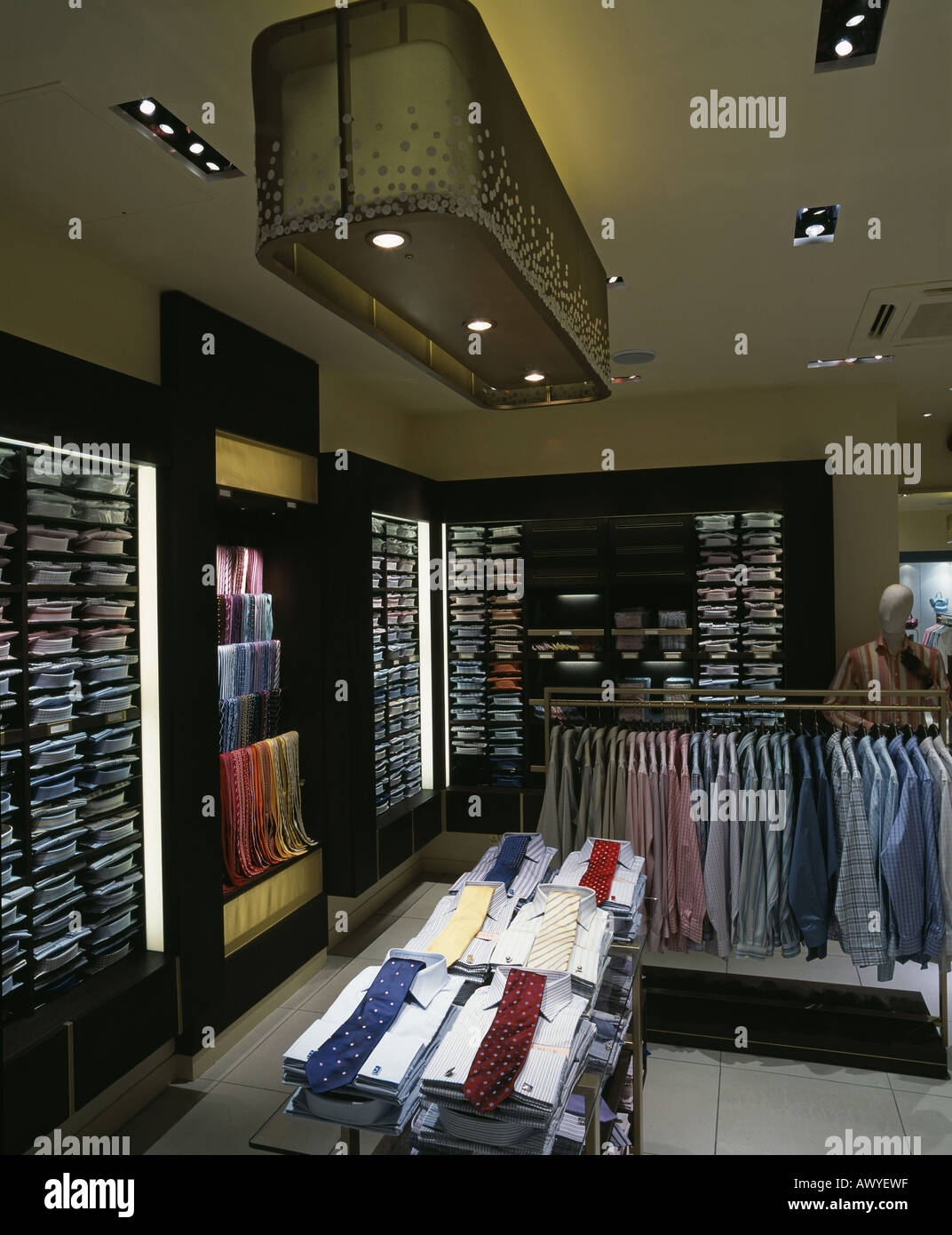 THOMAS PINK STORE, LONDON, UK Stock Photo - Alamy