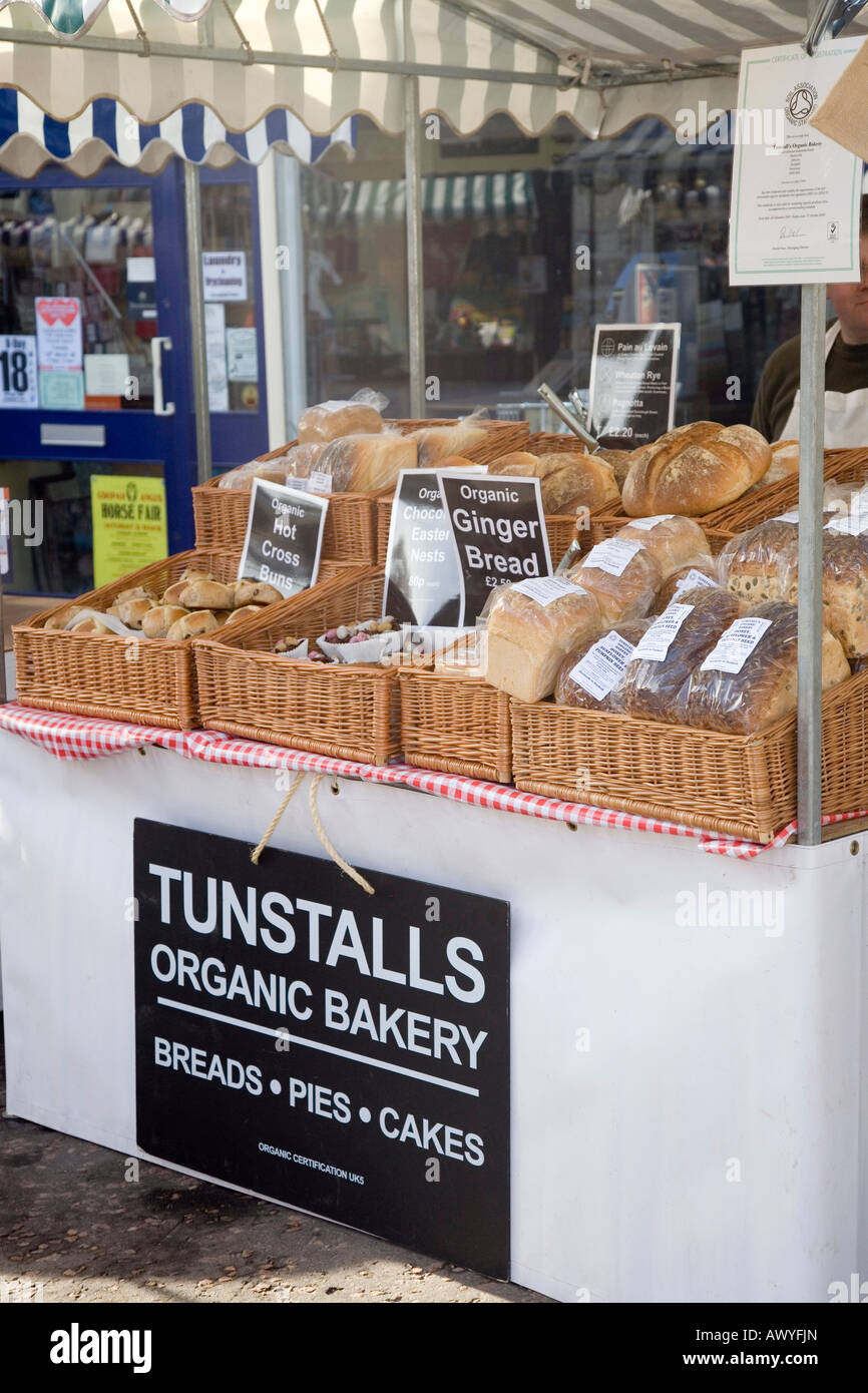 Food bakery fresh produce products hi-res stock photography and images ...