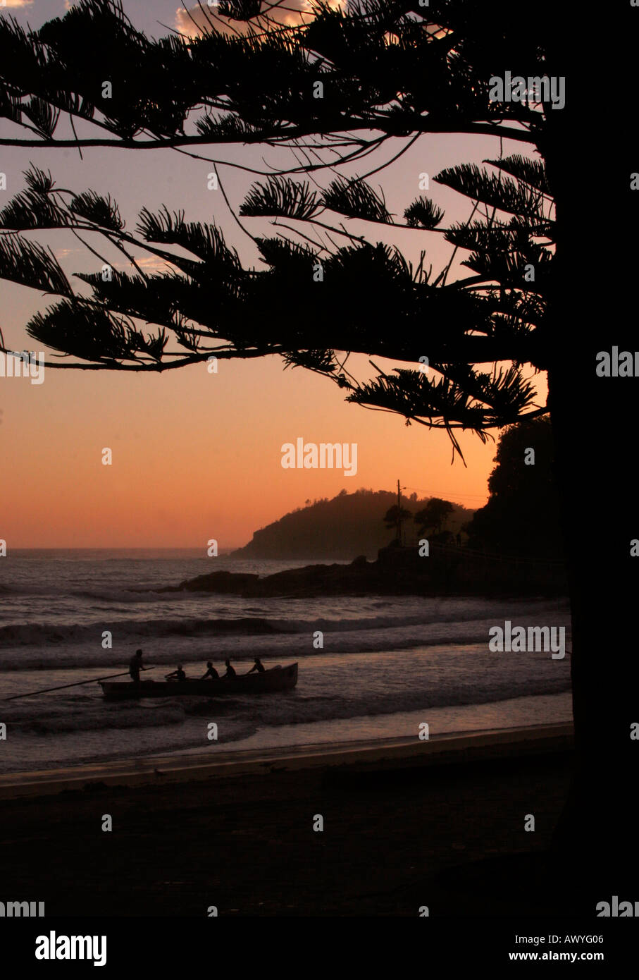 Surfboat crew trains in the early morning at South Steyne Manly beach ...