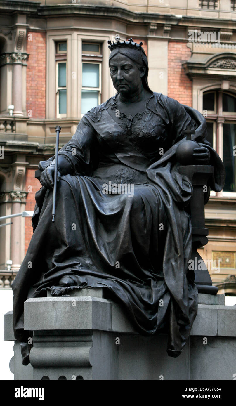 Victorian sculpture hi-res stock photography and images - Alamy