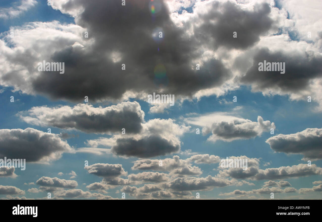 Cumulus cloud and pileus hi-res stock photography and images - Alamy
