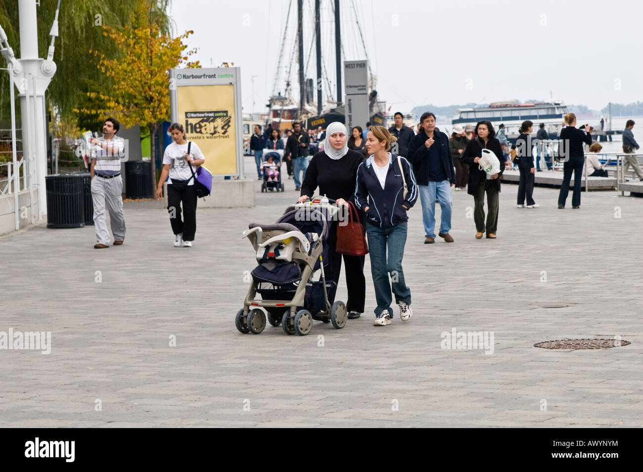 Multicultural toronto canada hi-res stock photography and images - Alamy