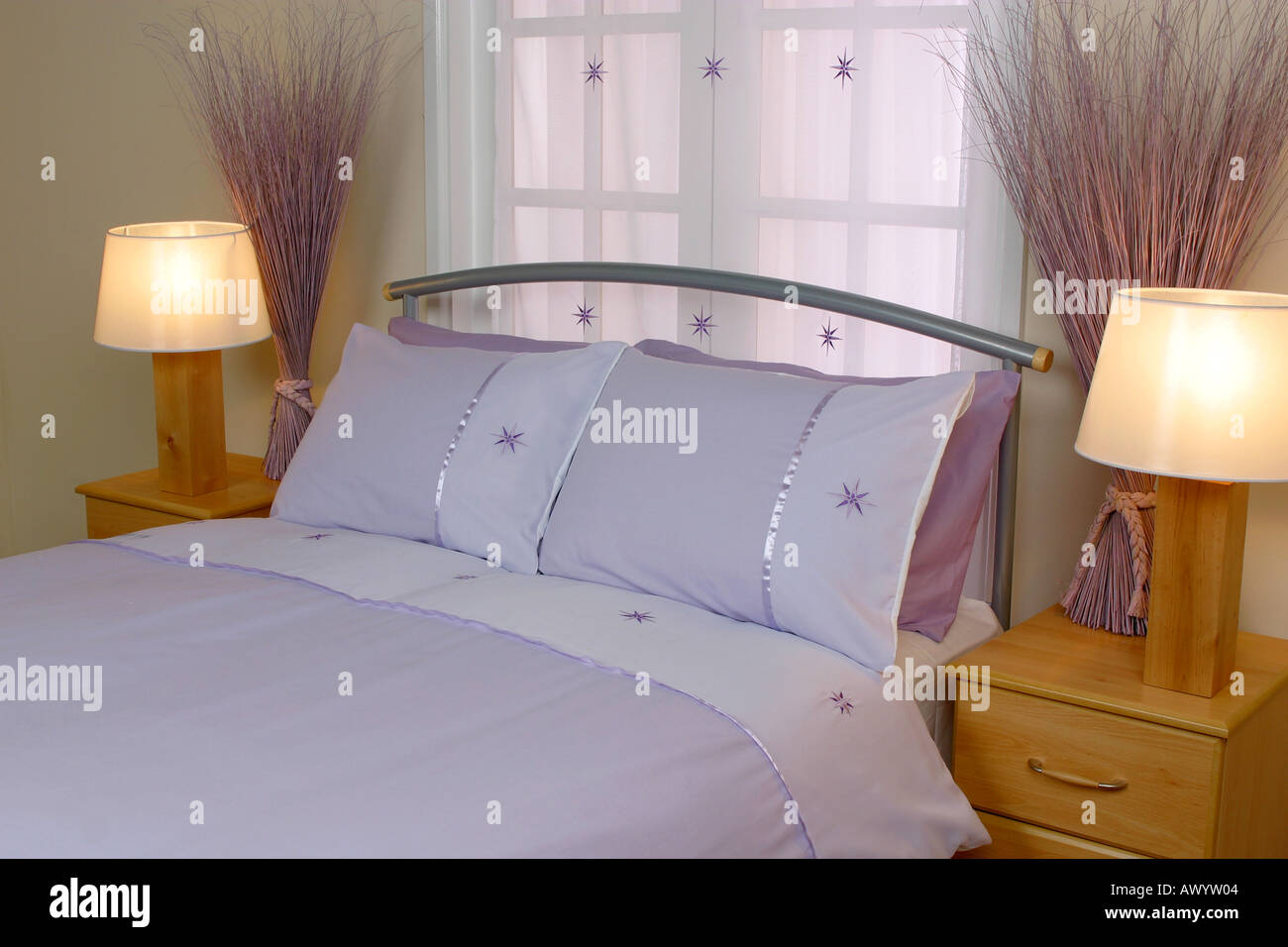 Duvet cover and bed linen on display in store Stock Photo - Alamy