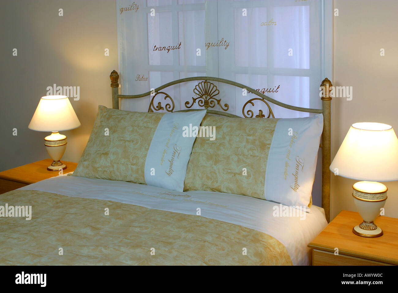 Duvet cover and bed linen on display in store Stock Photo - Alamy