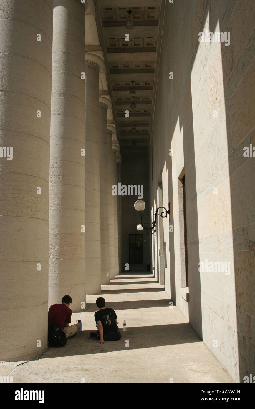 Two art students sketch architecture at the Ohio Statehouse Capital ...