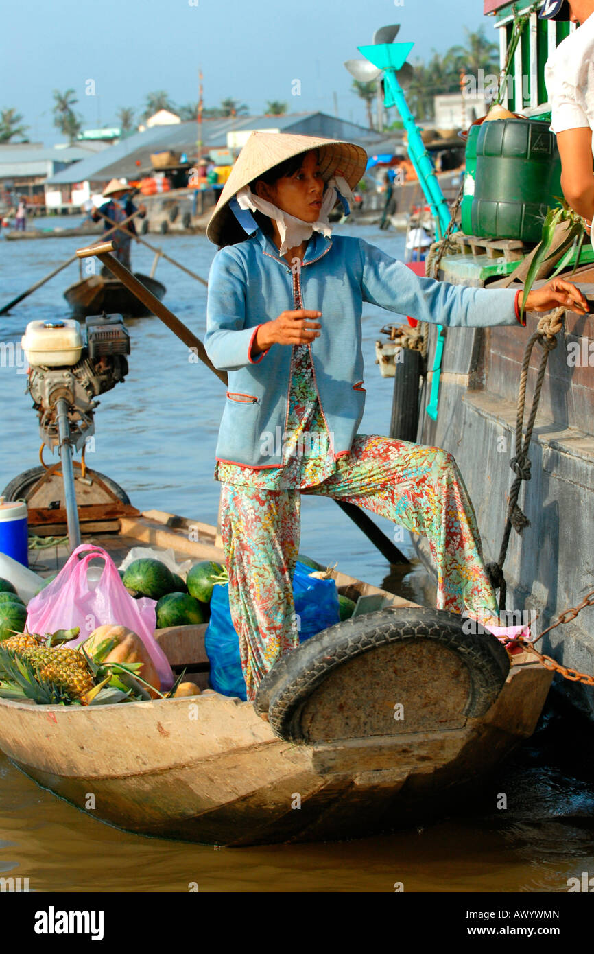 Girls delta vietnam hi-res stock photography and images - Alamy