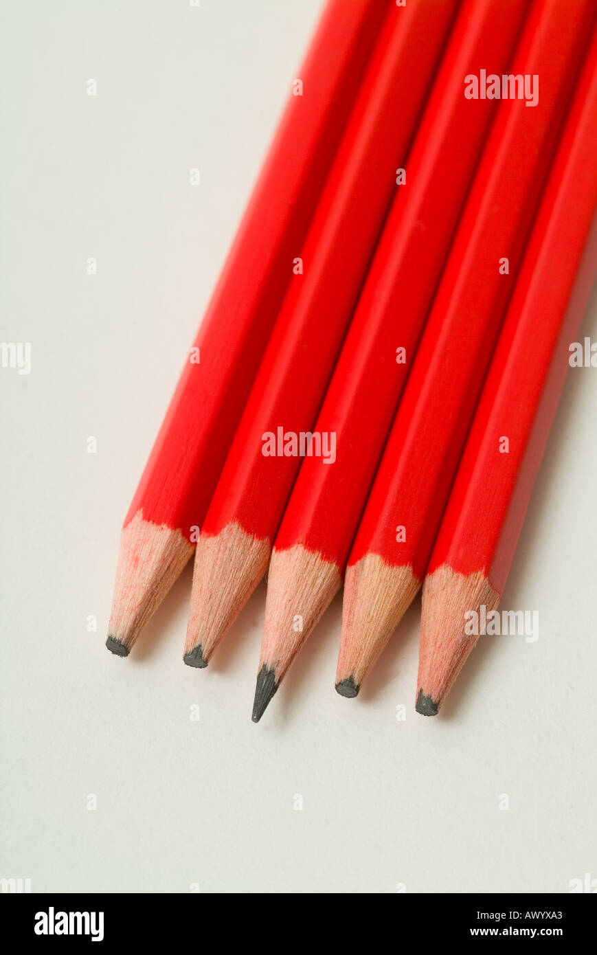 Blunt to sharp pencils hi-res stock photography and images - Alamy