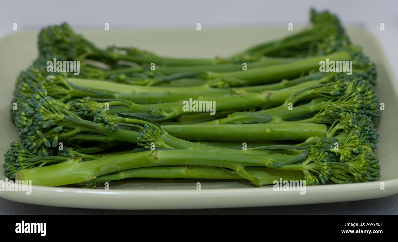 Broccolinitm hi-res stock photography and images - Alamy