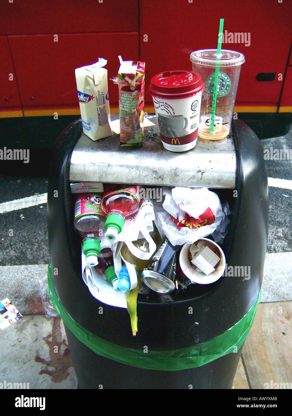 Full documentary hi-res stock photography and images - Alamy