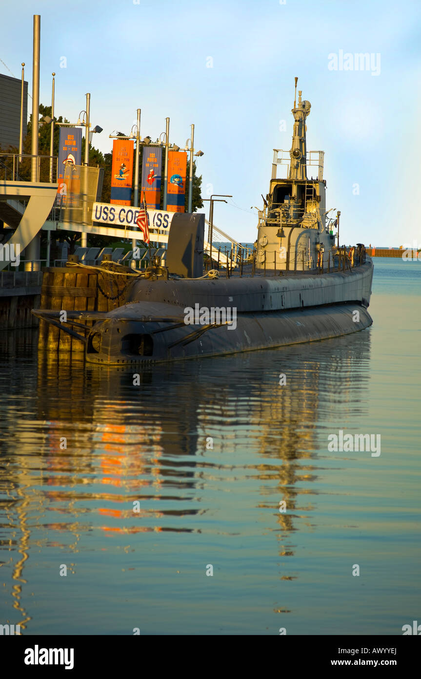 Submarine on display hi-res stock photography and images - Alamy