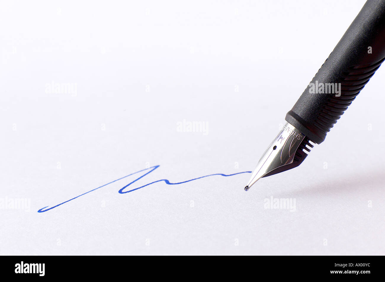 Pen writing hi-res stock photography and images - Alamy