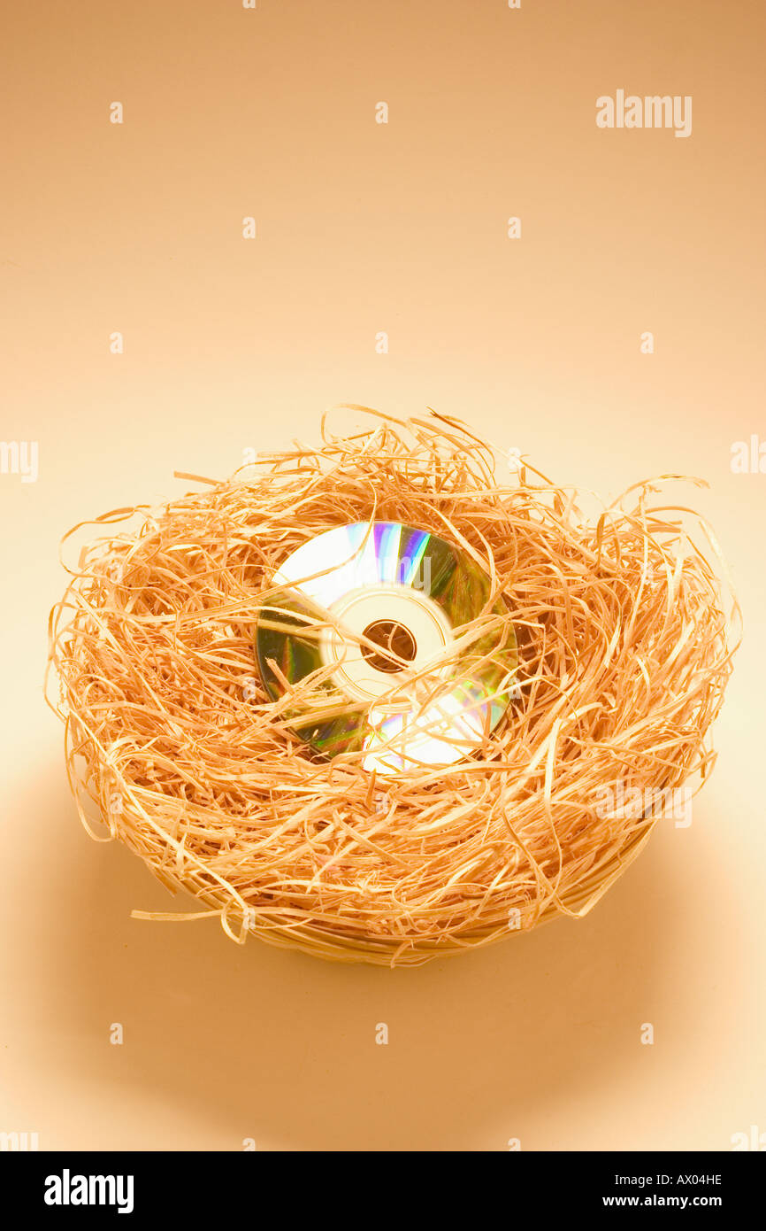 Nest audio hi-res stock photography and images - Alamy