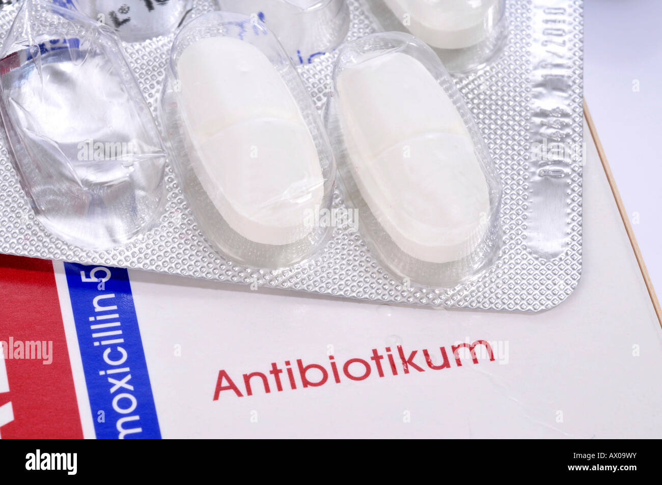 Antibiotikum High Resolution Stock Photography and Images - Alamy