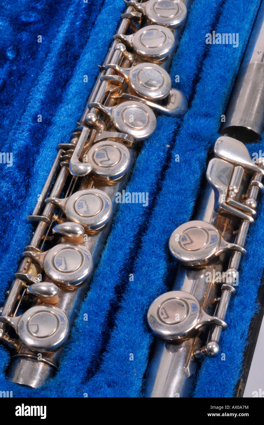 Transverse flutes hi-res stock photography and images - Alamy