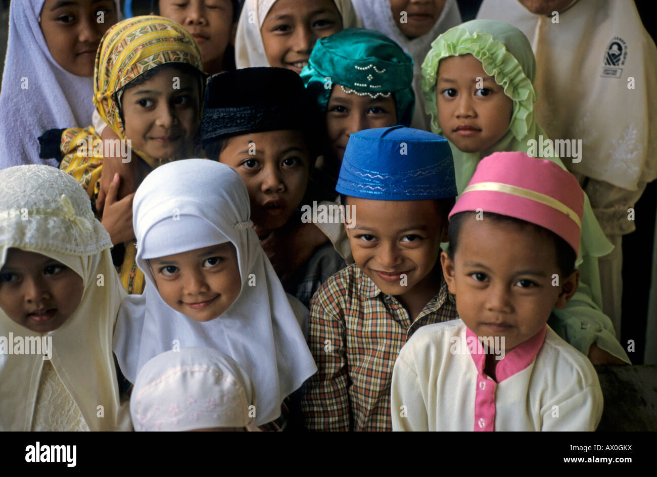 Kinder java hi-res stock photography and images - Alamy