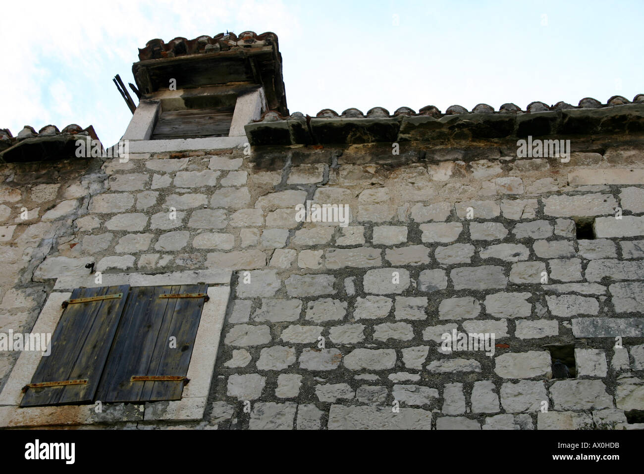 Old stone cottage Cyprus Stock Photo - Alamy