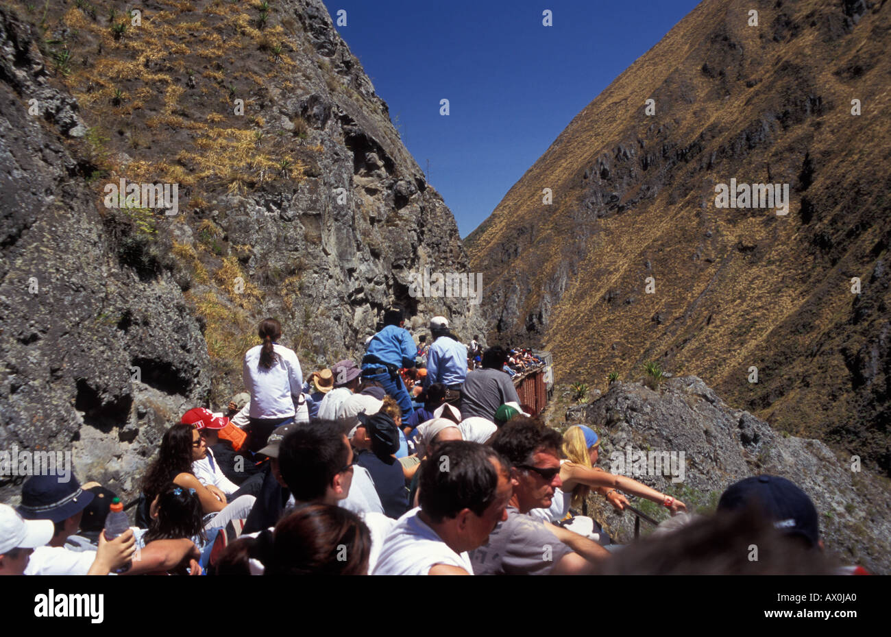 Passengers train roof hi-res stock photography and images - Alamy