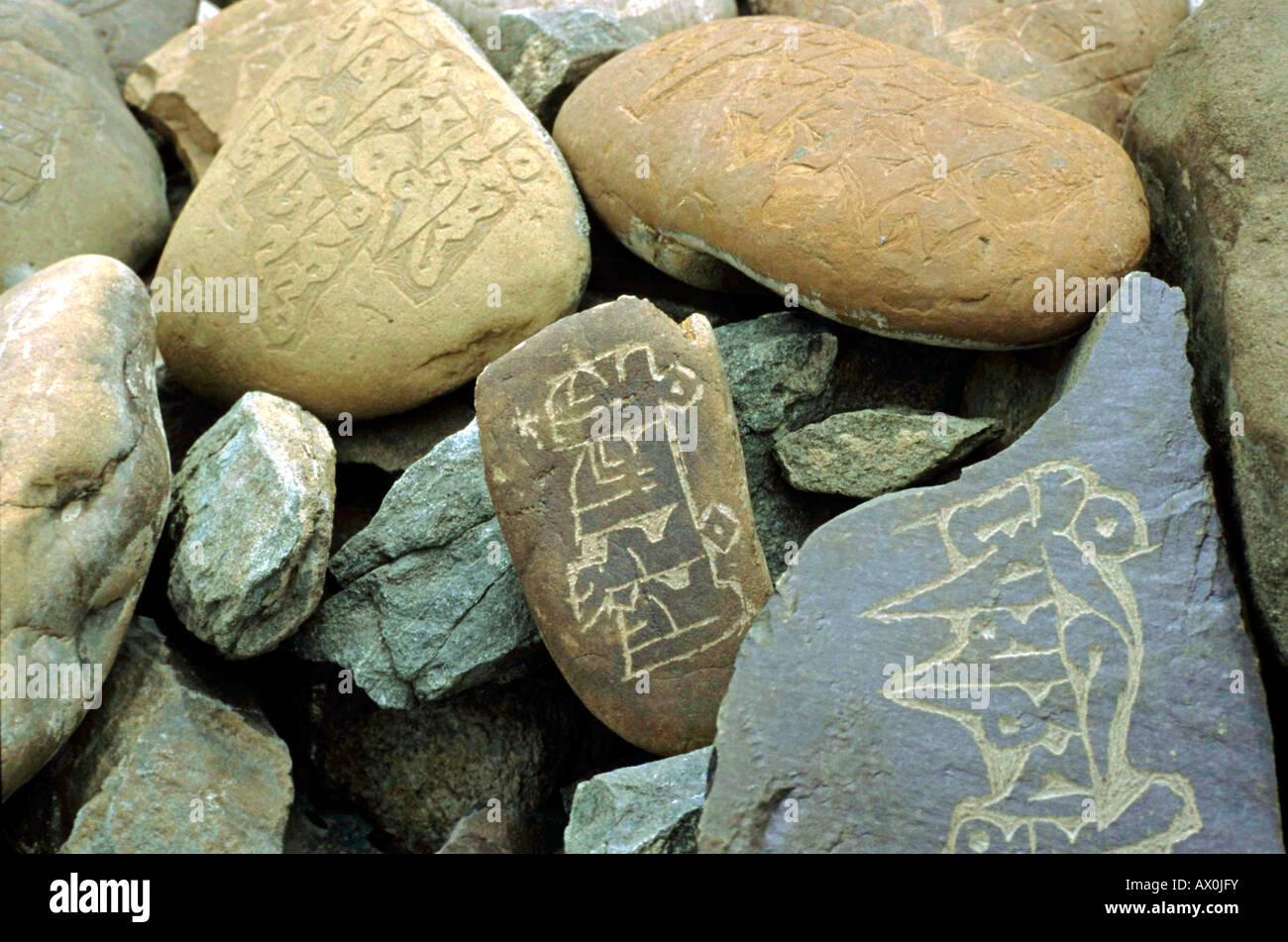 Om mani peme hung hi-res stock photography and images - Alamy