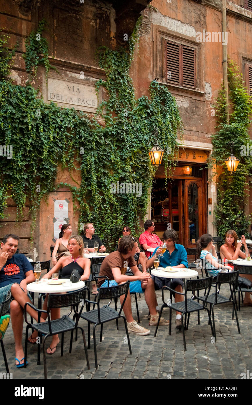 Cafe, Via della Pace, Rome, Italy Stock Photo - Alamy