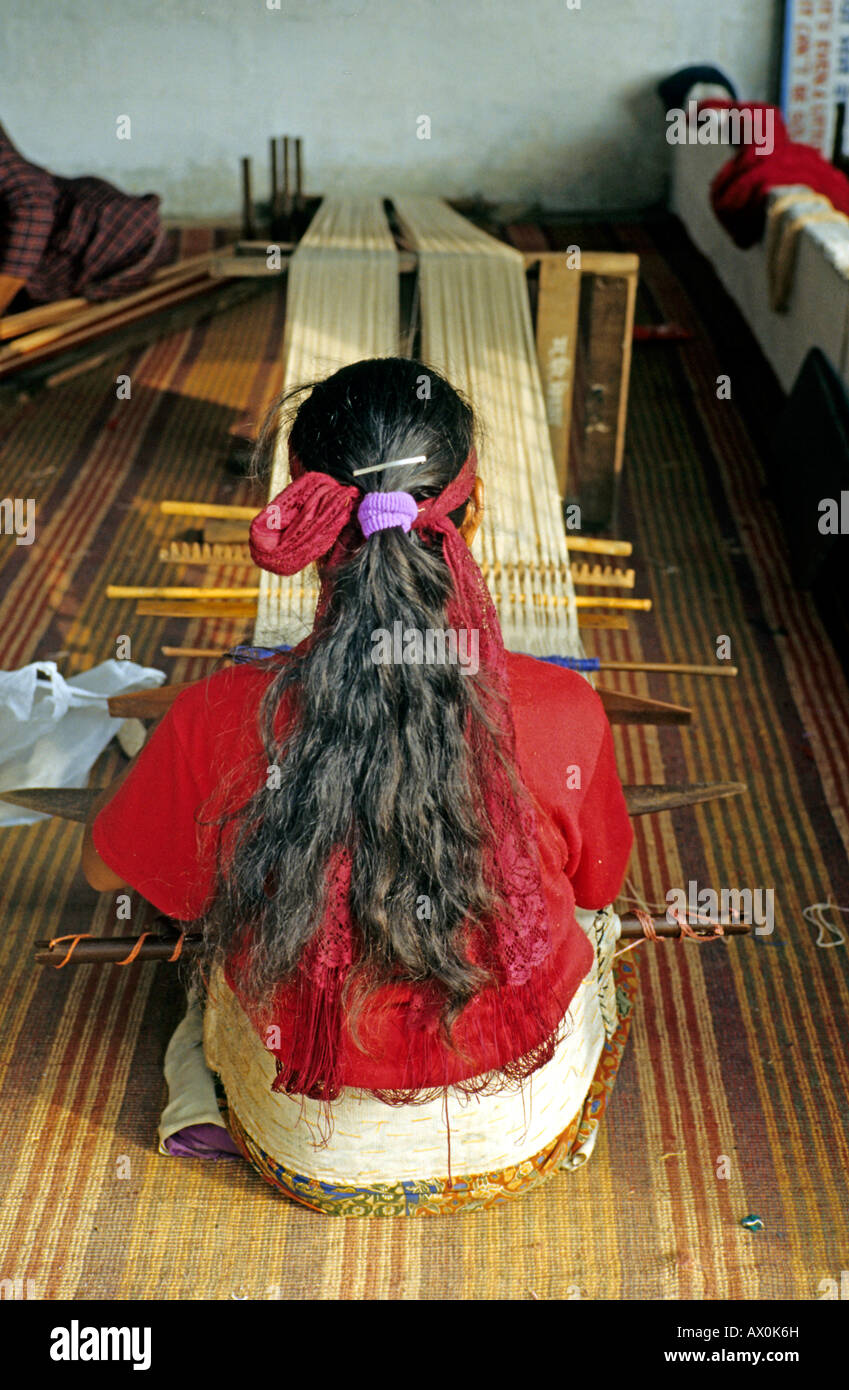 Nepalese woman weaving, Pokhara, Nepal, Asia Stock Photo - Alamy