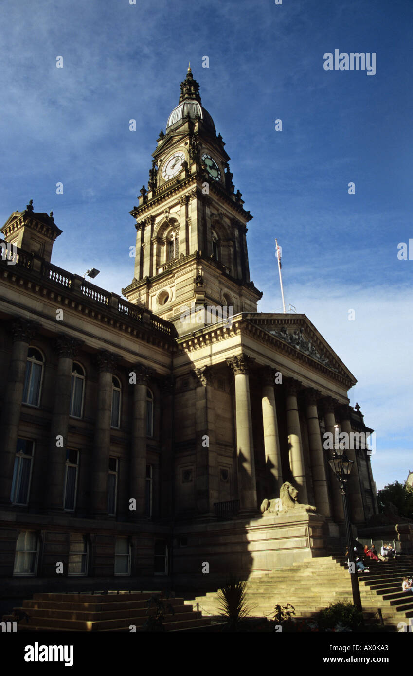 Entrance to Bolton Town hall and Albert Halls Stock Photo - Alamy