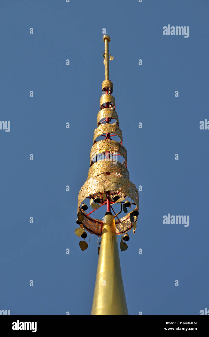 Golden ornamentation, Sareerikkatartsirirak Pagoda at Wat Phan On ...