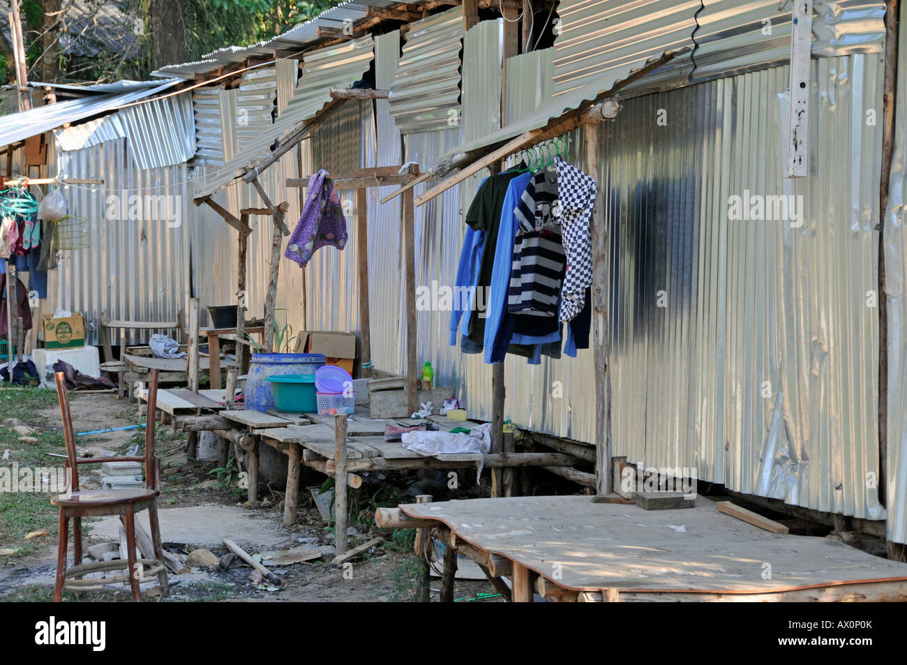 Southeast asia poor housing hi-res stock photography and images - Alamy