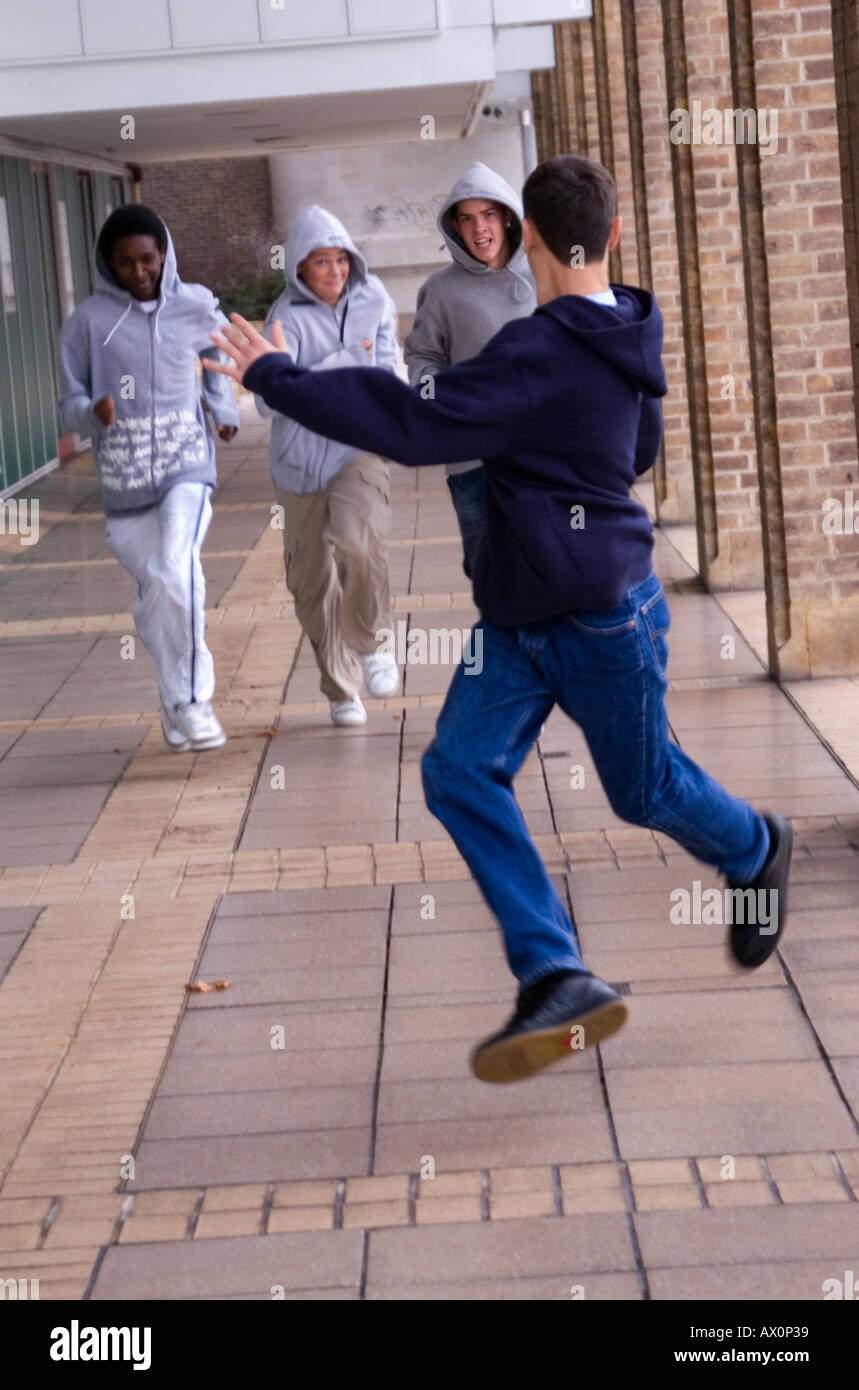 Youth london hoods hi-res stock photography and images - Alamy