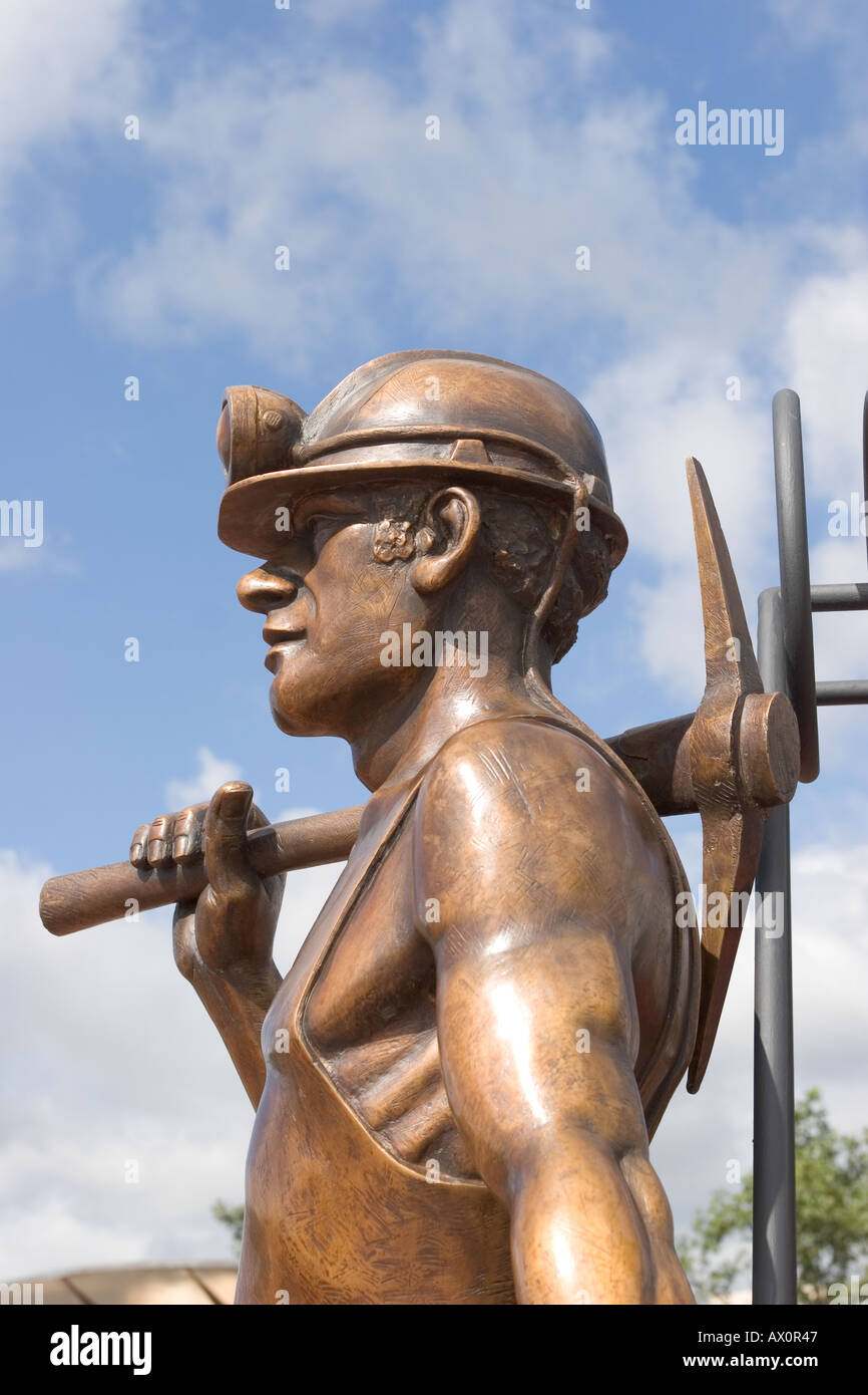 John clinch hi-res stock photography and images - Alamy