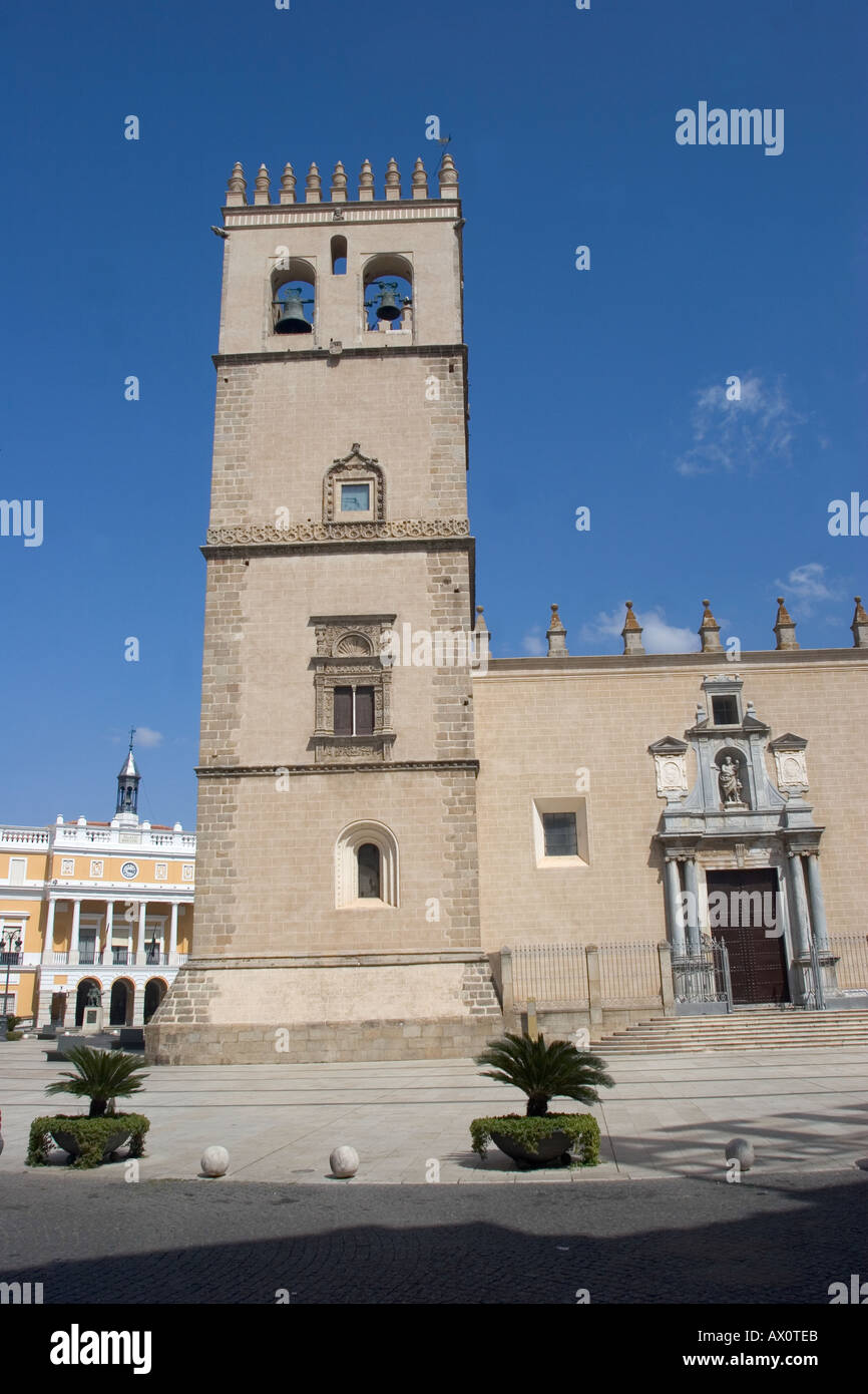 Cathedral de San Juan Plaza de Espana Badajoz Spain Stock Photo - Alamy