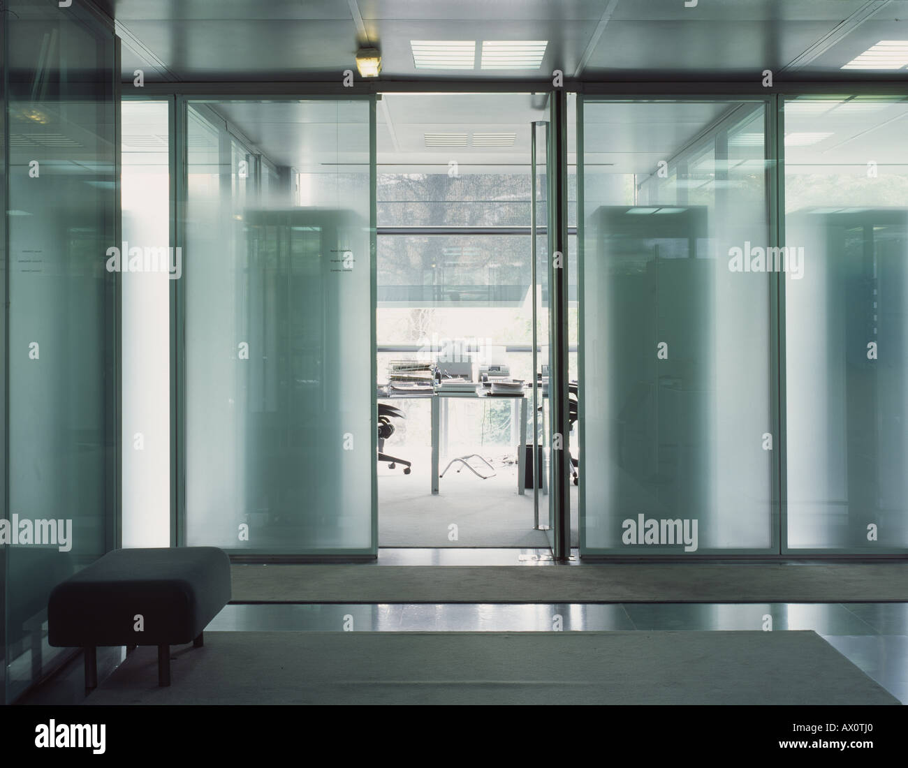 Foundation cartier paris hi-res stock photography and images - Alamy