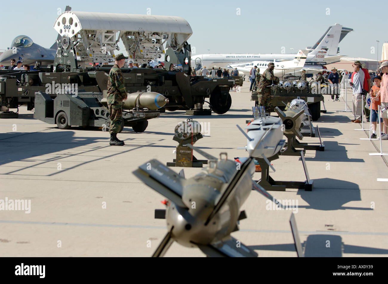 Edwards air force base hi-res stock photography and images - Alamy