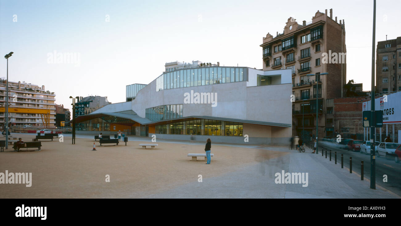 JAUME FUSTER LIBRARY, BARCELONA, SPAIN Stock Photo - Alamy