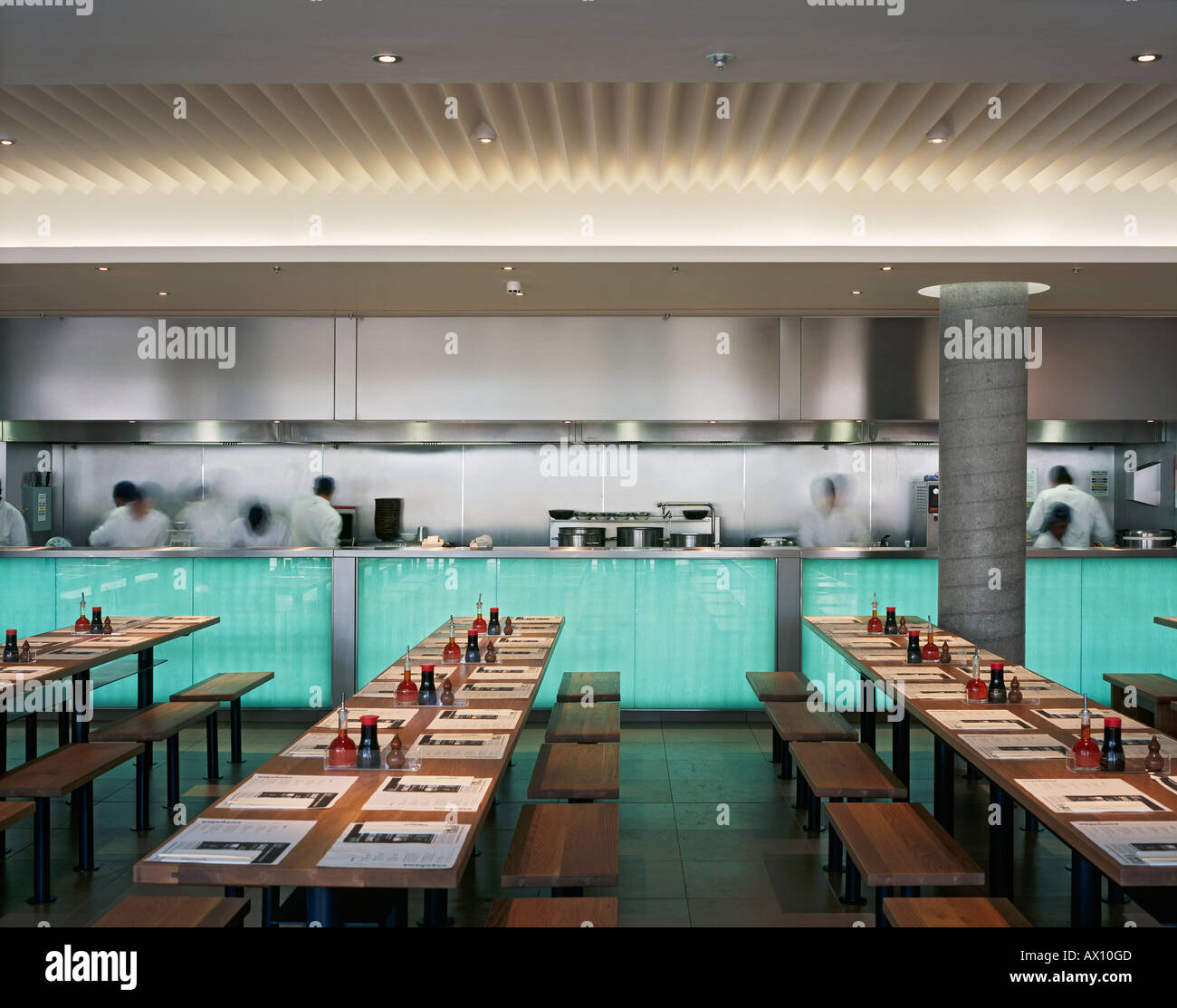 WAGAMAMA RESTAURANT, LONDON, UK Stock Photo - Alamy