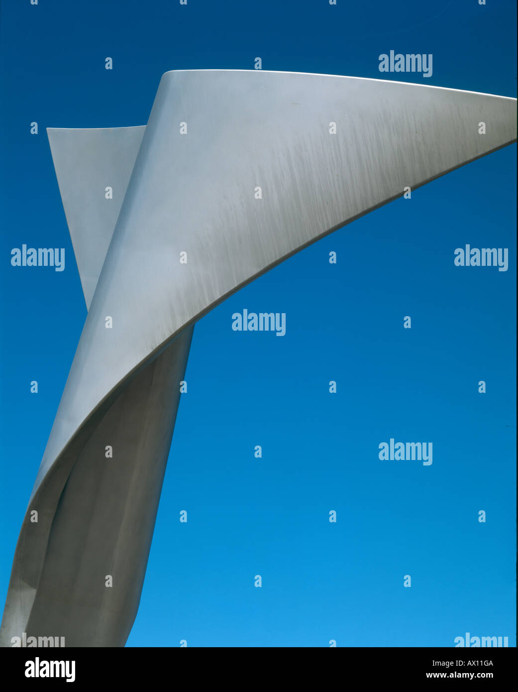 ROTATING WIND SHELTER, BLACKPOOL, UK Stock Photo - Alamy