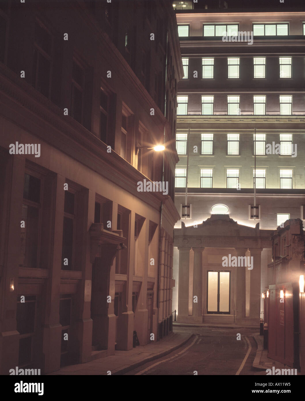 Token house yard hi-res stock photography and images - Alamy