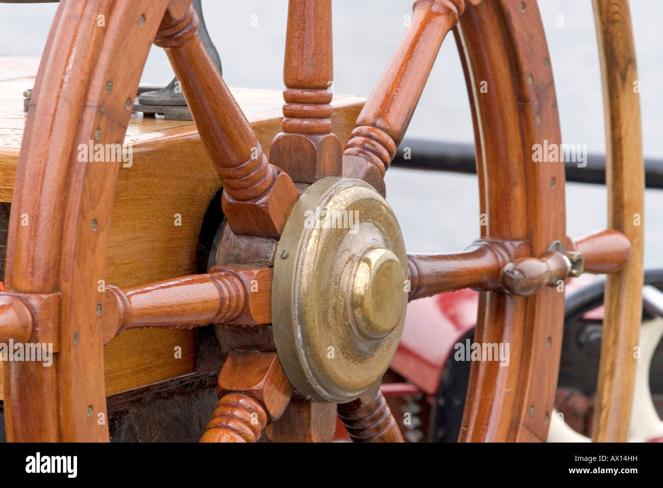 Ship s wheel hi-res stock photography and images - Alamy