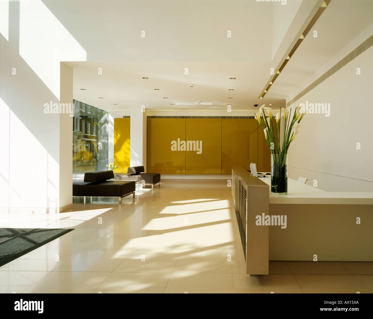 THE MET BUILDING, LONDON, UK Stock Photo - Alamy