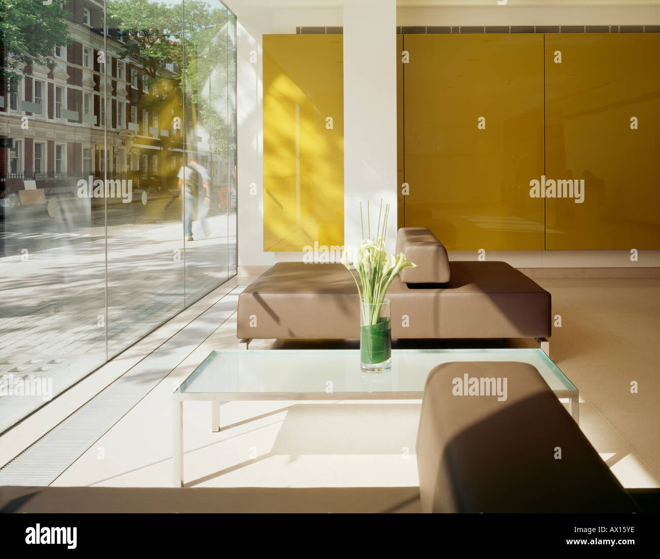 THE MET BUILDING, LONDON, UK Stock Photo - Alamy