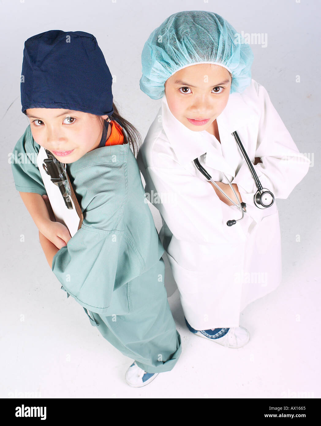Children dressed doctors hi-res stock photography and images - Alamy
