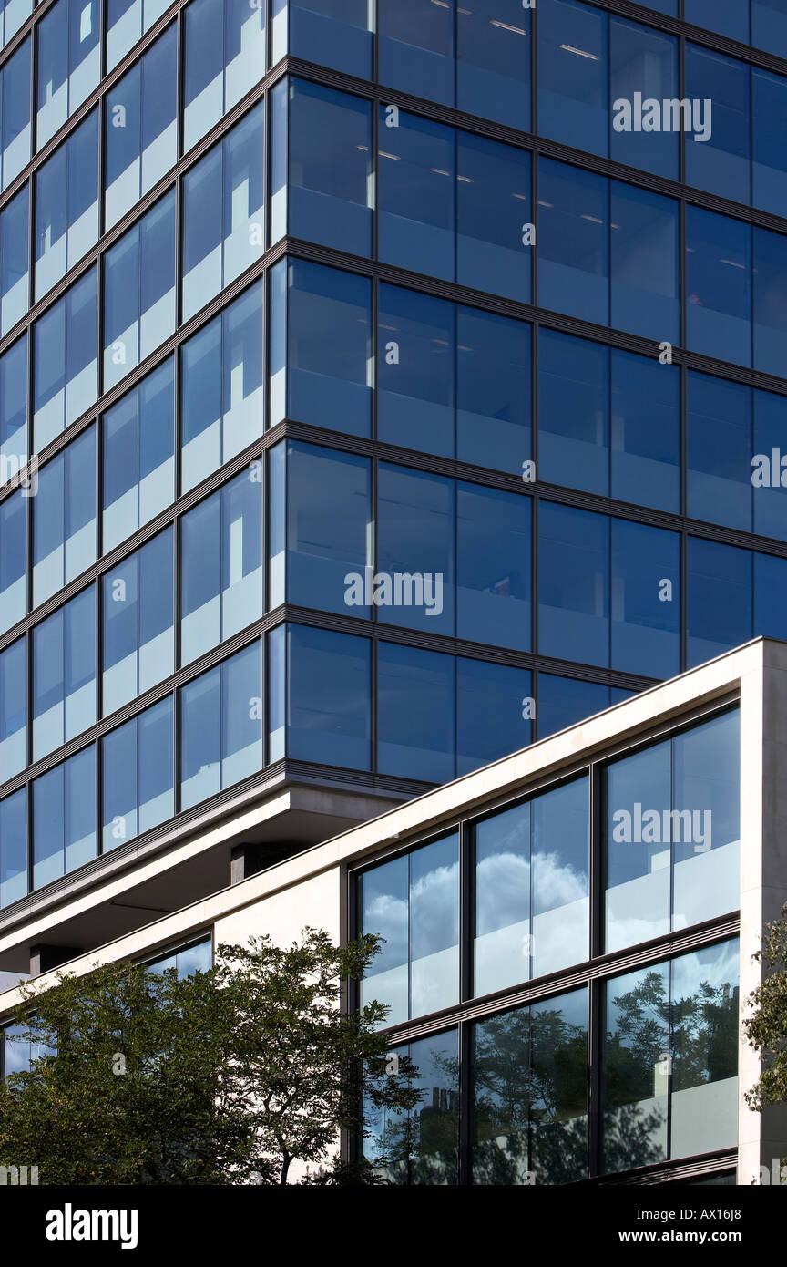 THE MET BUILDING, LONDON, UK Stock Photo - Alamy