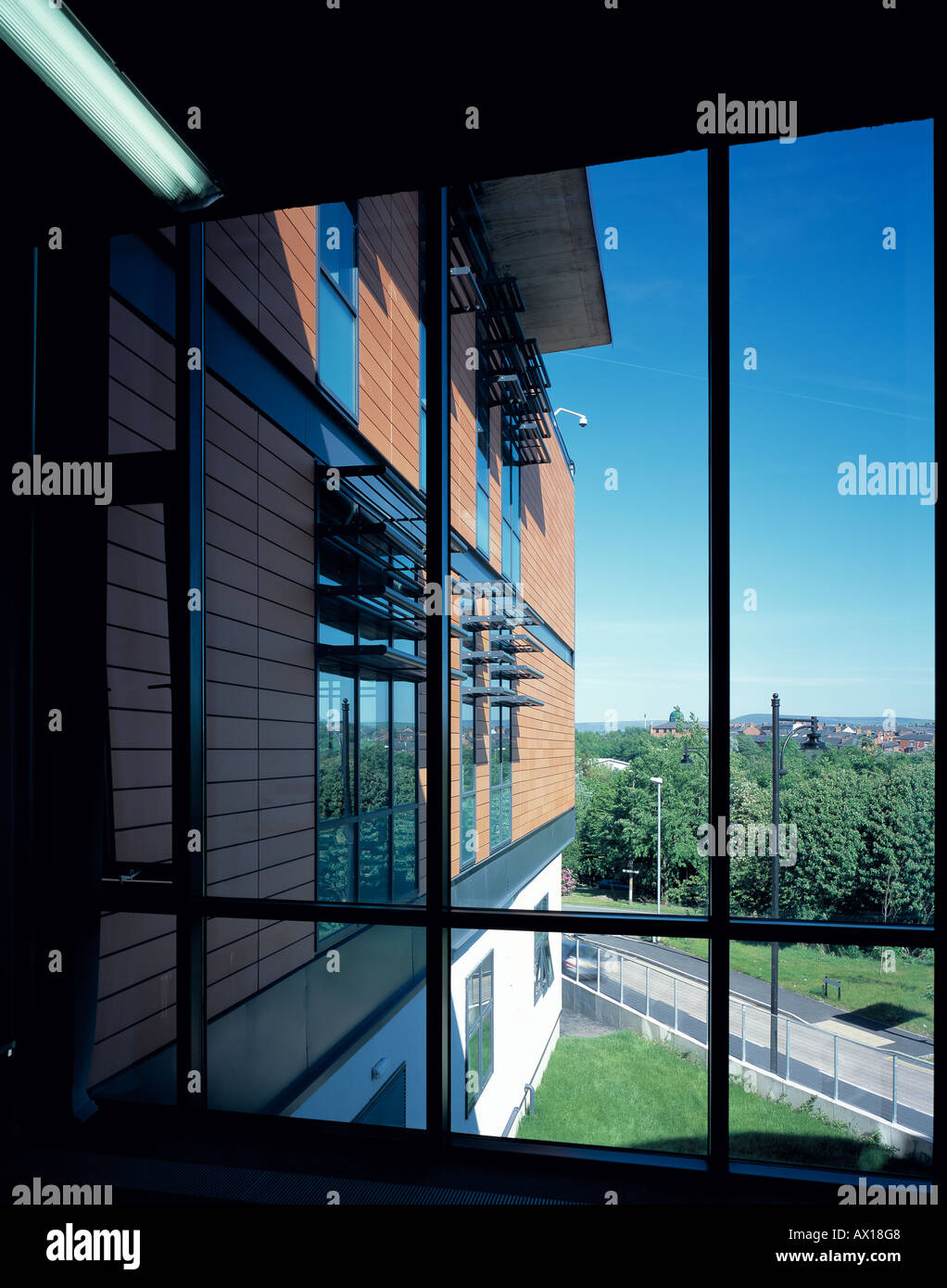 OLDHAM CENTRE FOR LEARNING, OLDHAM, UK Stock Photo - Alamy
