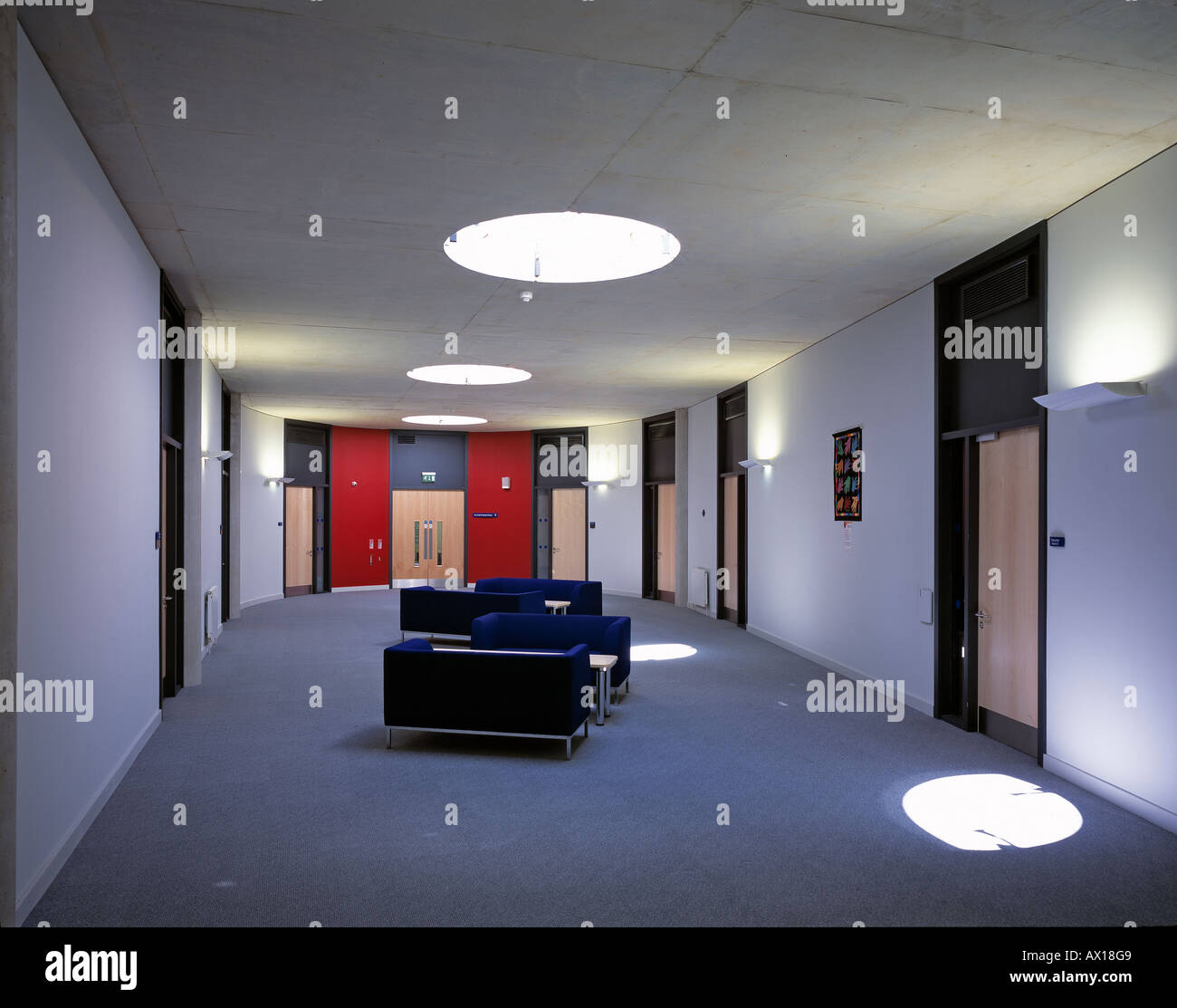 OLDHAM CENTRE FOR LEARNING, OLDHAM, UK Stock Photo - Alamy