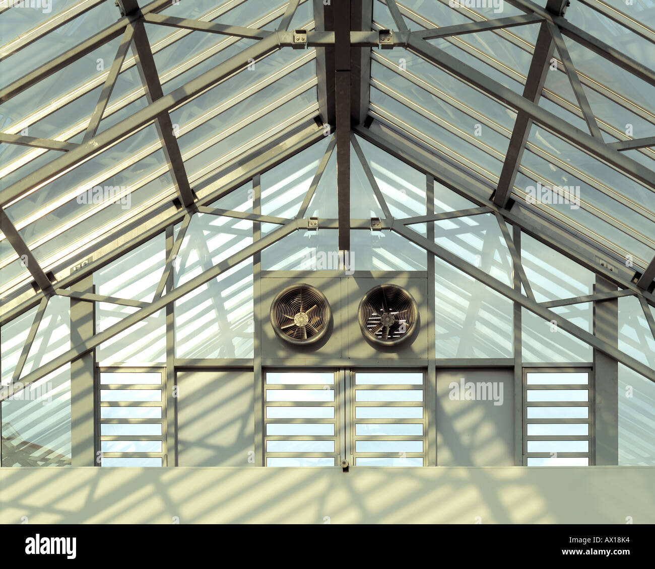 HARPER COLLINS OFFICE, LONDON, UK Stock Photo - Alamy