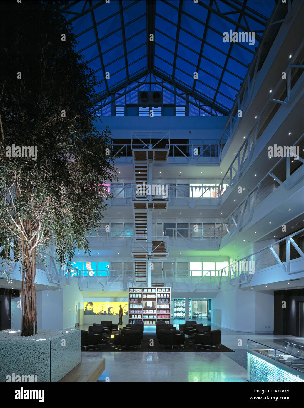 HARPER COLLINS OFFICE, LONDON, UK Stock Photo - Alamy