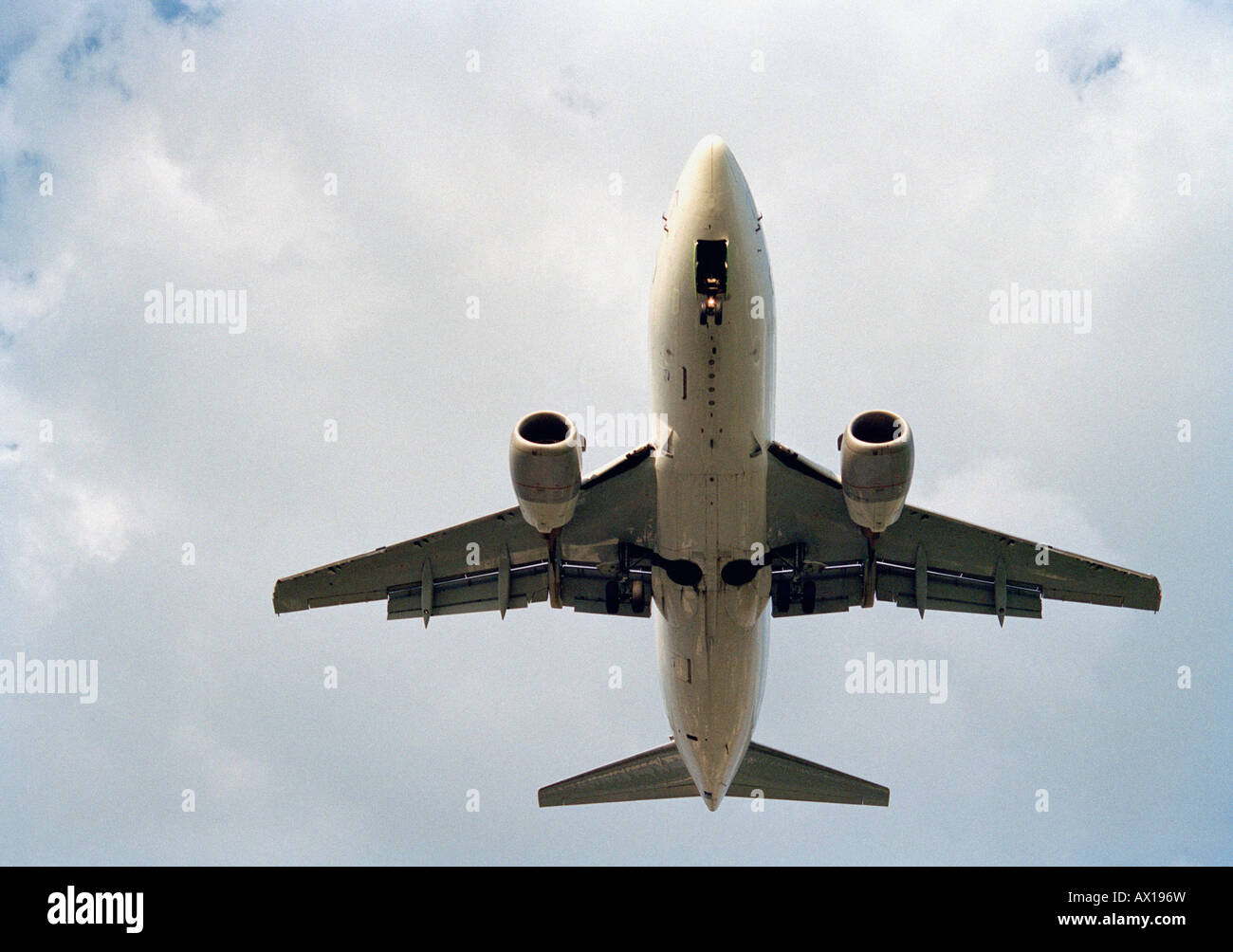 An aero plane flying Stock Photo - Alamy