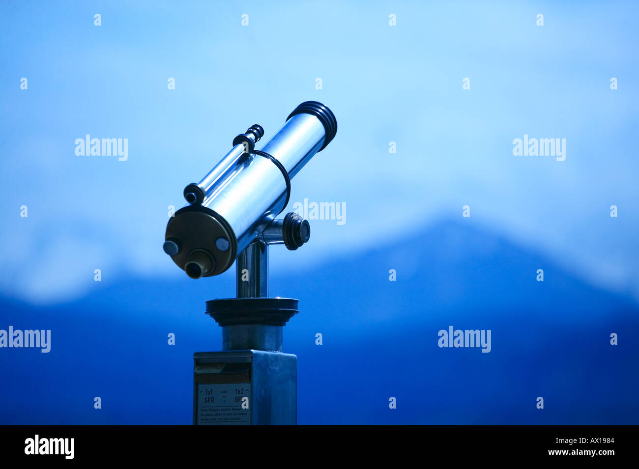 Astronomy telescope hi-res stock photography and images - Alamy