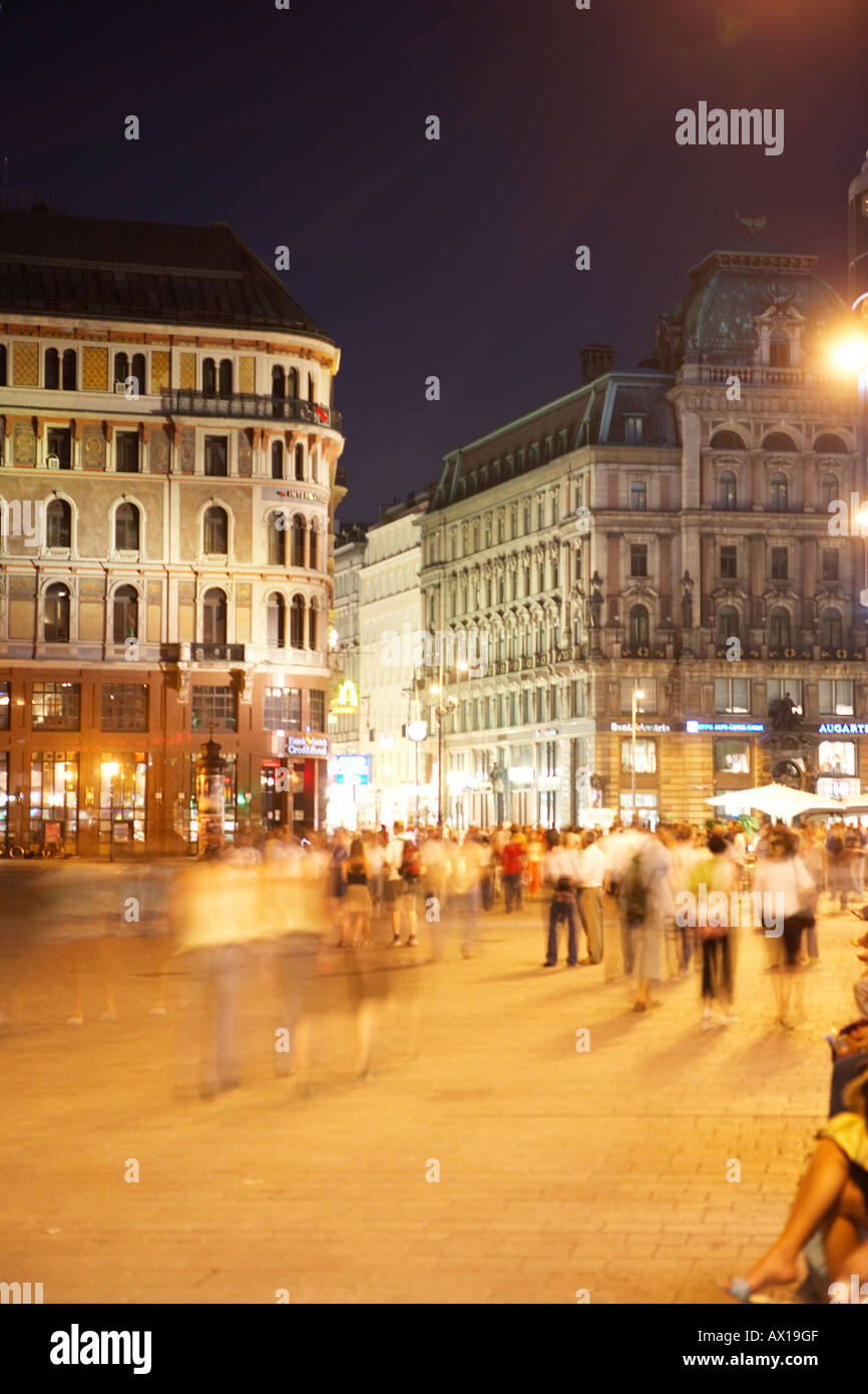 Vienna stefans platz hi-res stock photography and images - Alamy