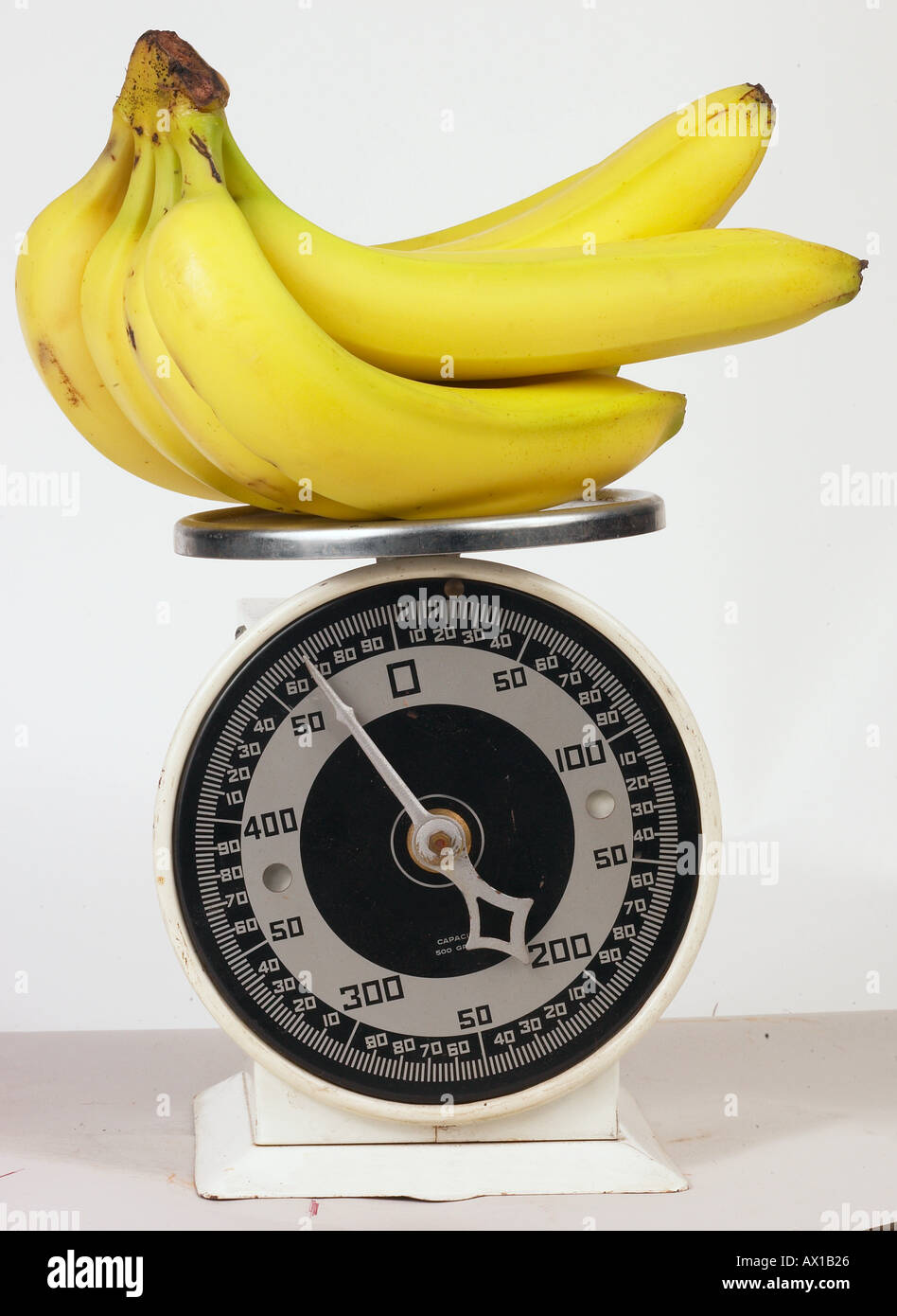 bananas on scale 6 Stock Photo - Alamy